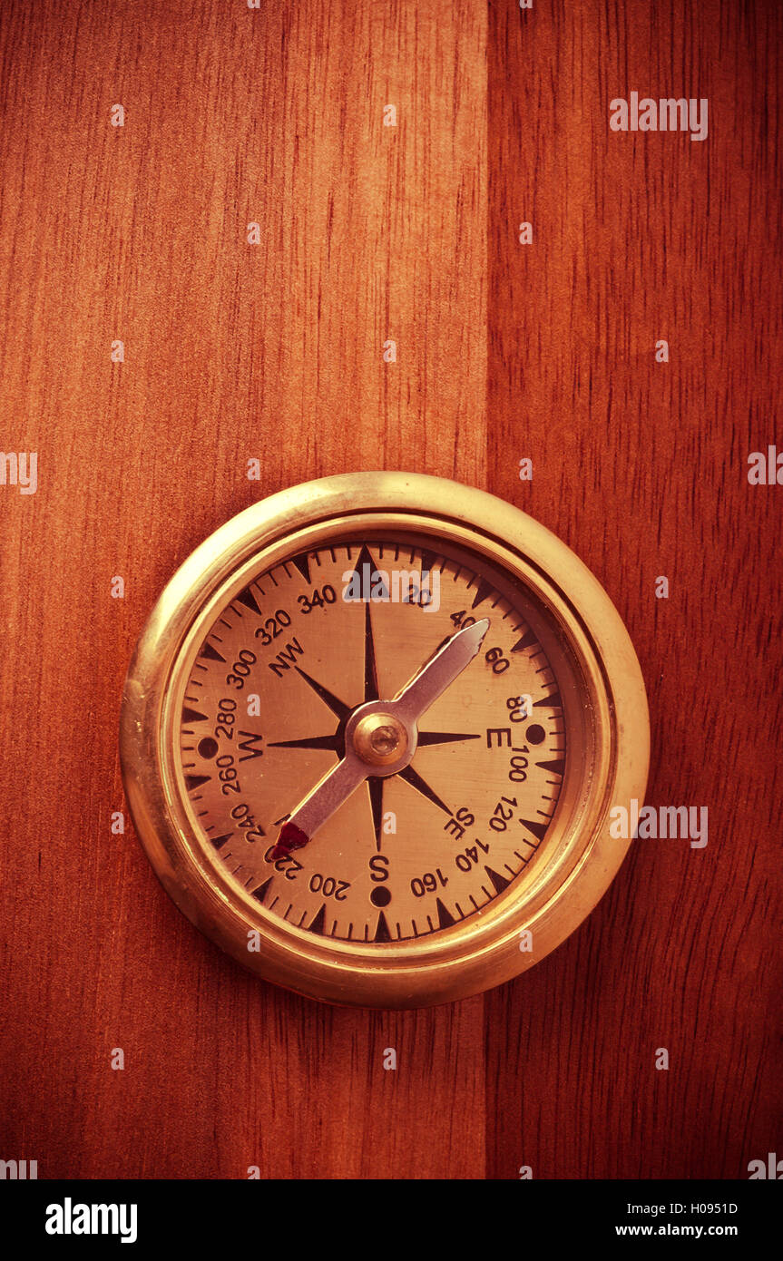 Directions compass hi-res stock photography and images - Alamy