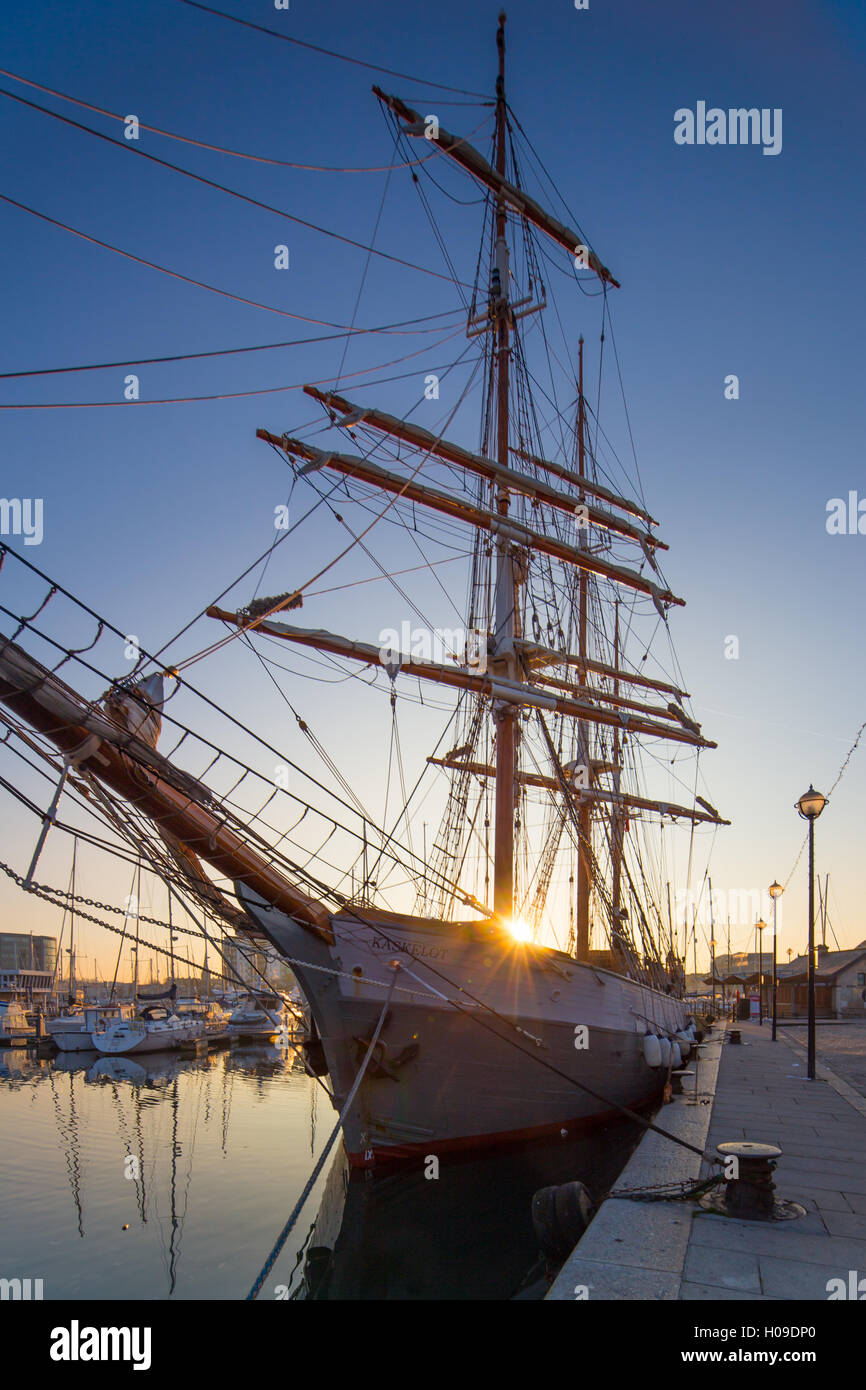 Tall Ship Sunrise Stock Photo - Alamy