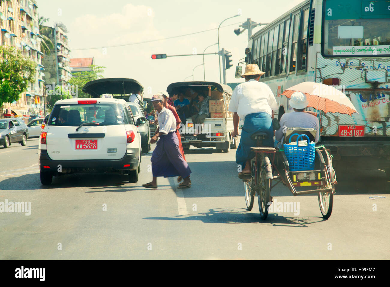 Street scene, Yangon (Rangoon), Myanmar (Burma), Asia Stock Photo - Alamy