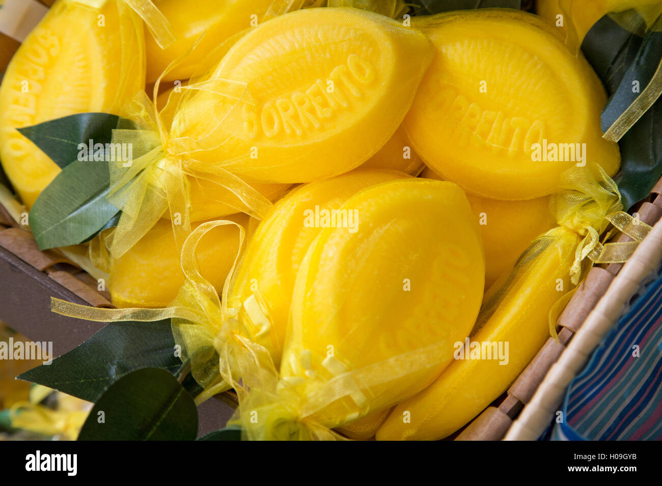 Lemon soap hi-res stock photography and images - Alamy