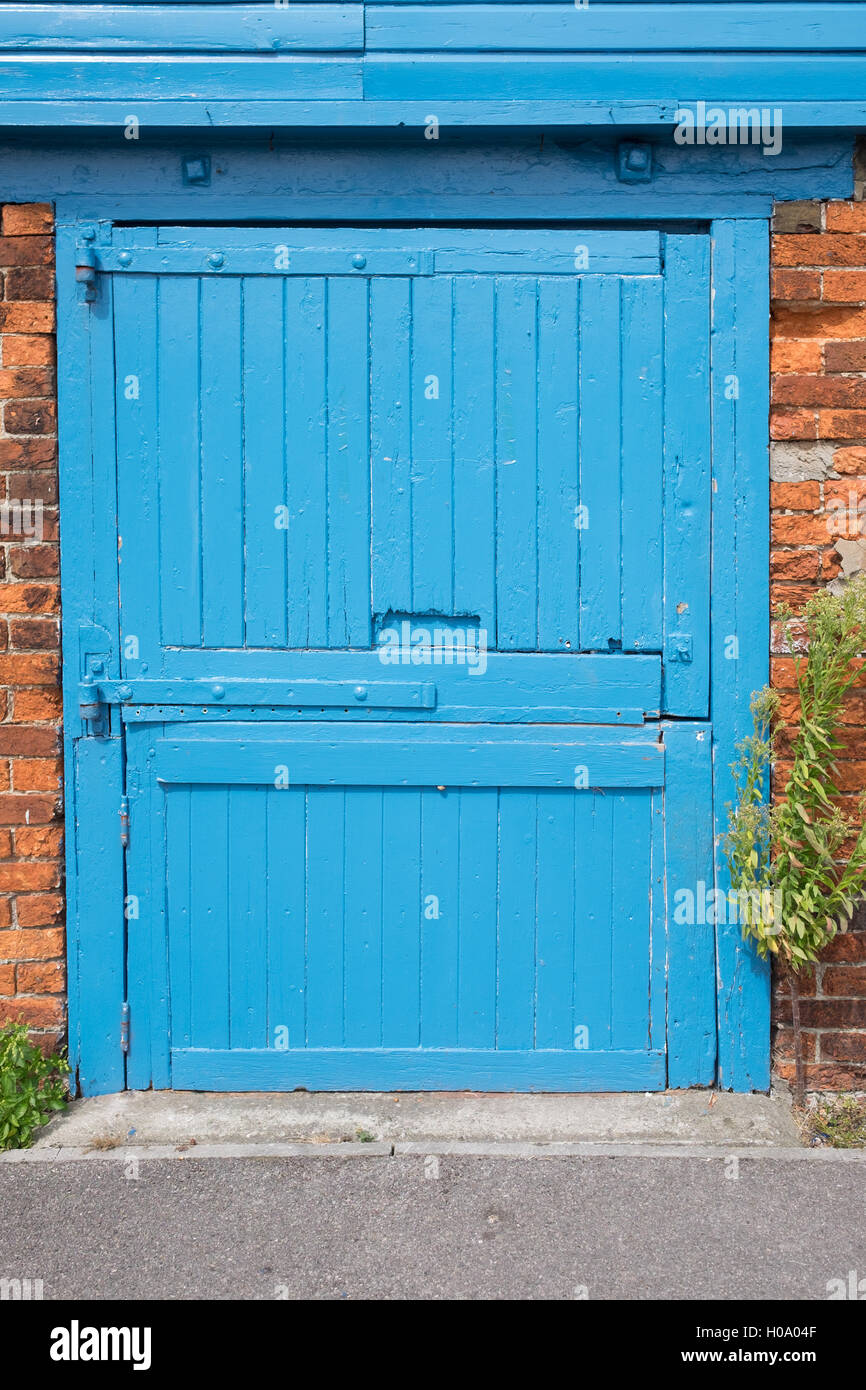 sky blue stable door Stock Photo - Alamy