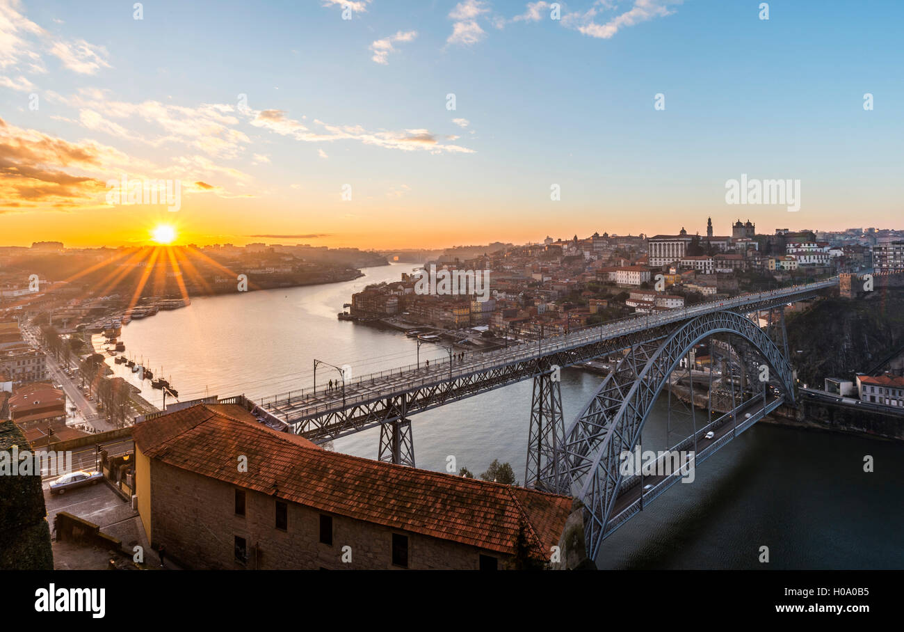 View over Porto with Ponte Dom Luís I Bridge across River Douro, sunset ...