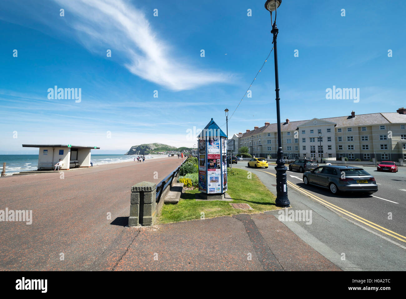 Llandudno promenade North Wales basking in the spring sunshine with the ...