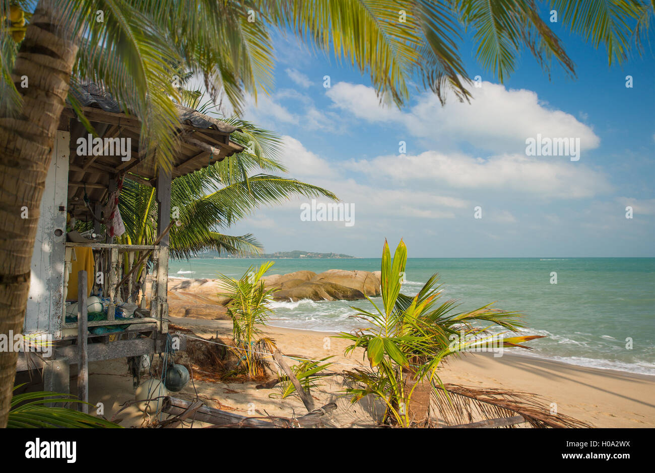 Fisherman cabin on the beach in Thailand Stock Photo - Alamy