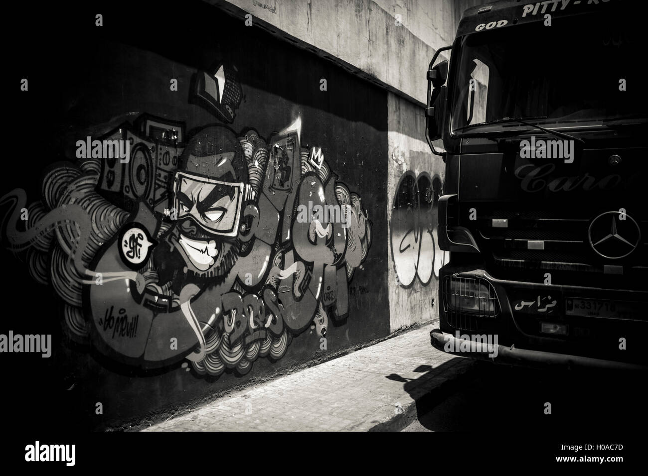 Graffiti in beirut lebanon hi-res stock photography and images - Alamy