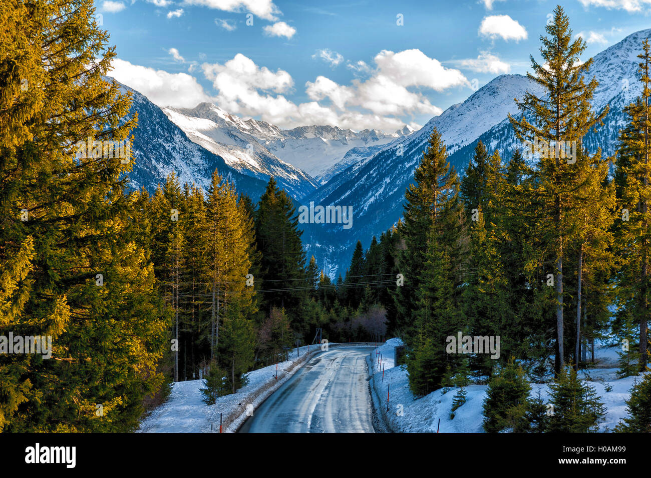 Panorama from Gerlos pass of Acshelkopf mountain range, Krimml ...
