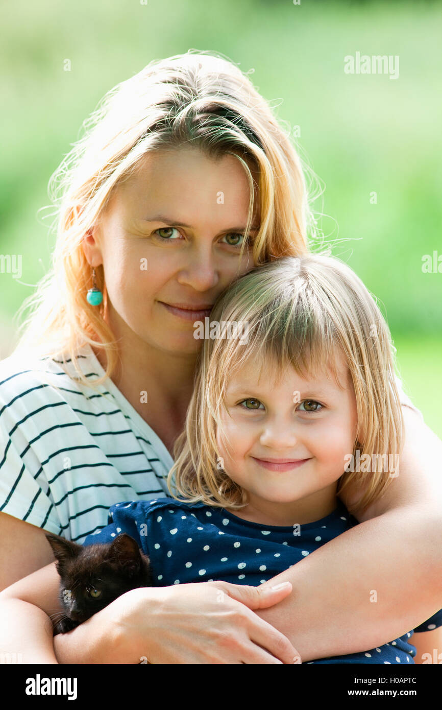 Portrait mother daughter hi-res stock photography and images - Alamy