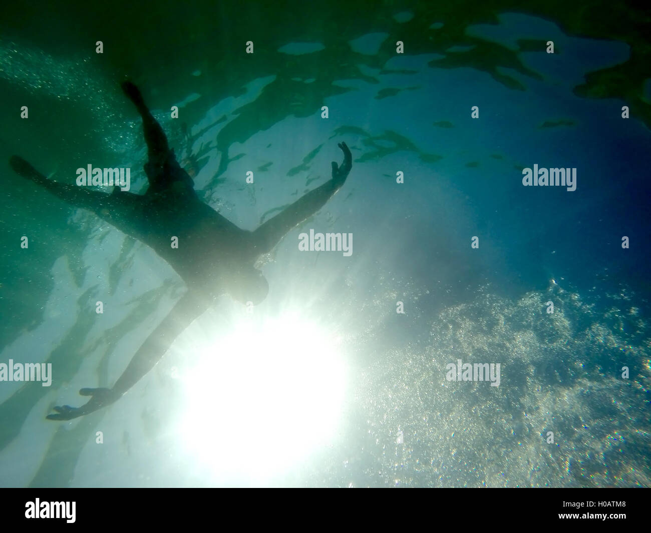 Man drowning hi-res stock photography and images - Alamy