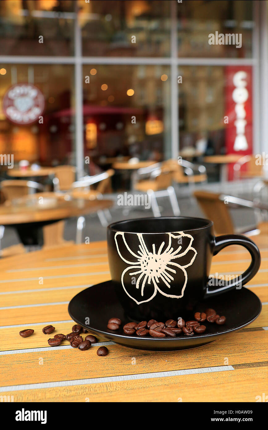 nice coffee time in Glasgow Stock Photo - Alamy