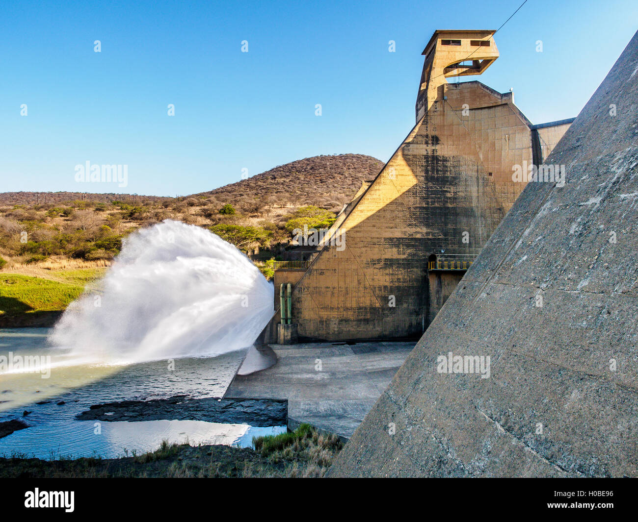 Hydro electric dam africa hi-res stock photography and images - Alamy