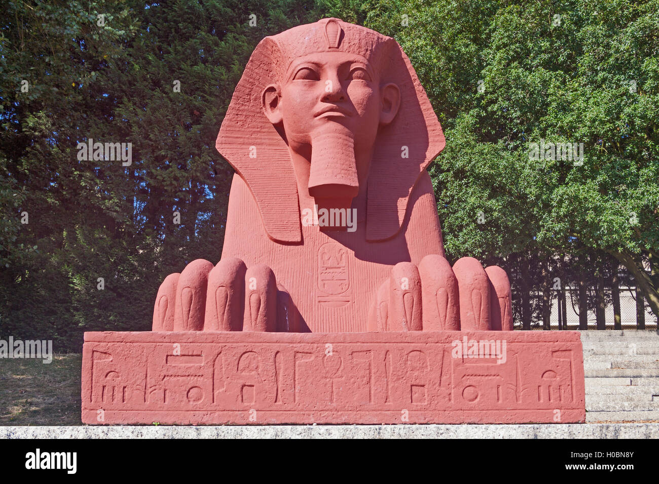 London, Crystal Palace Park One of six mid-Victorian sphinxes guarding ...