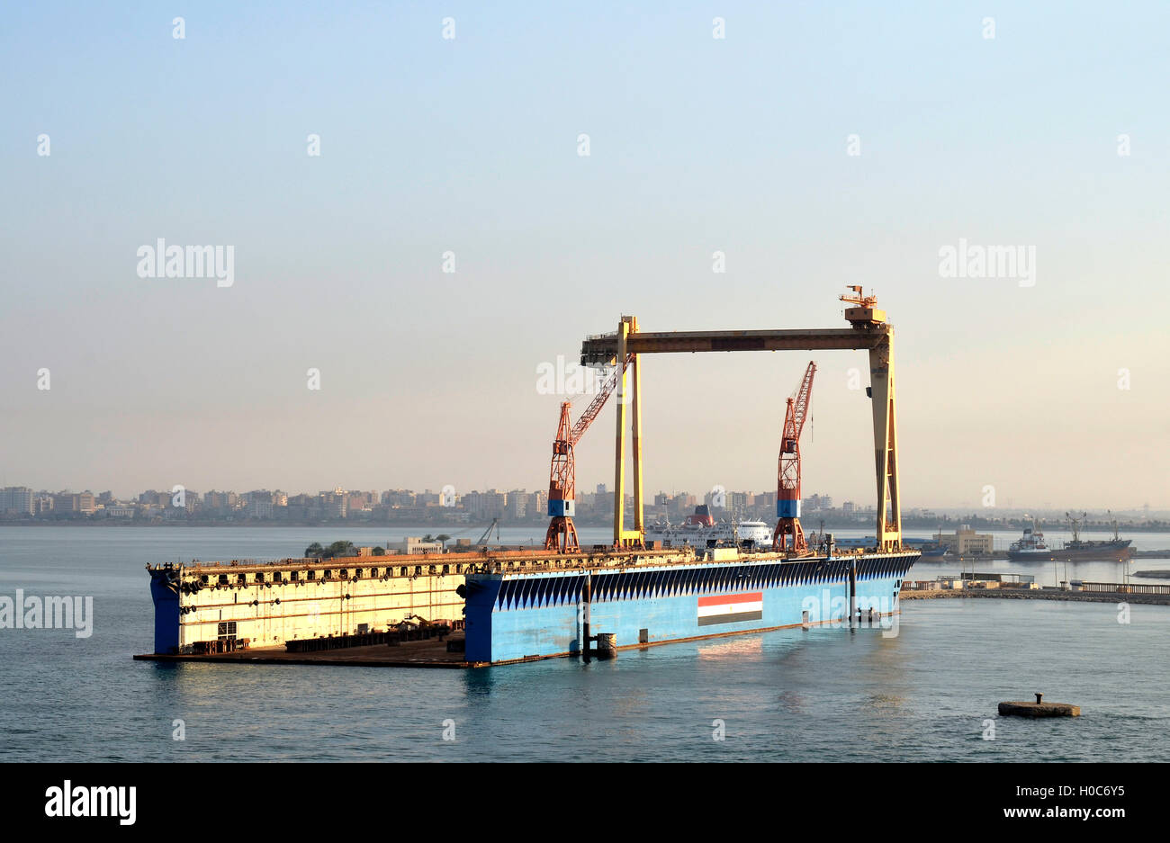 Container ship in suez canal hi-res stock photography and images - Alamy
