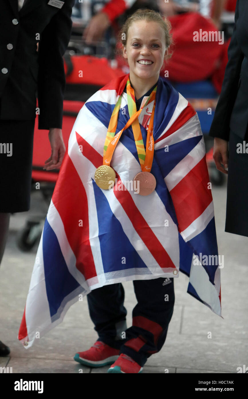 Ellie simmonds with medals hi-res stock photography and images - Alamy