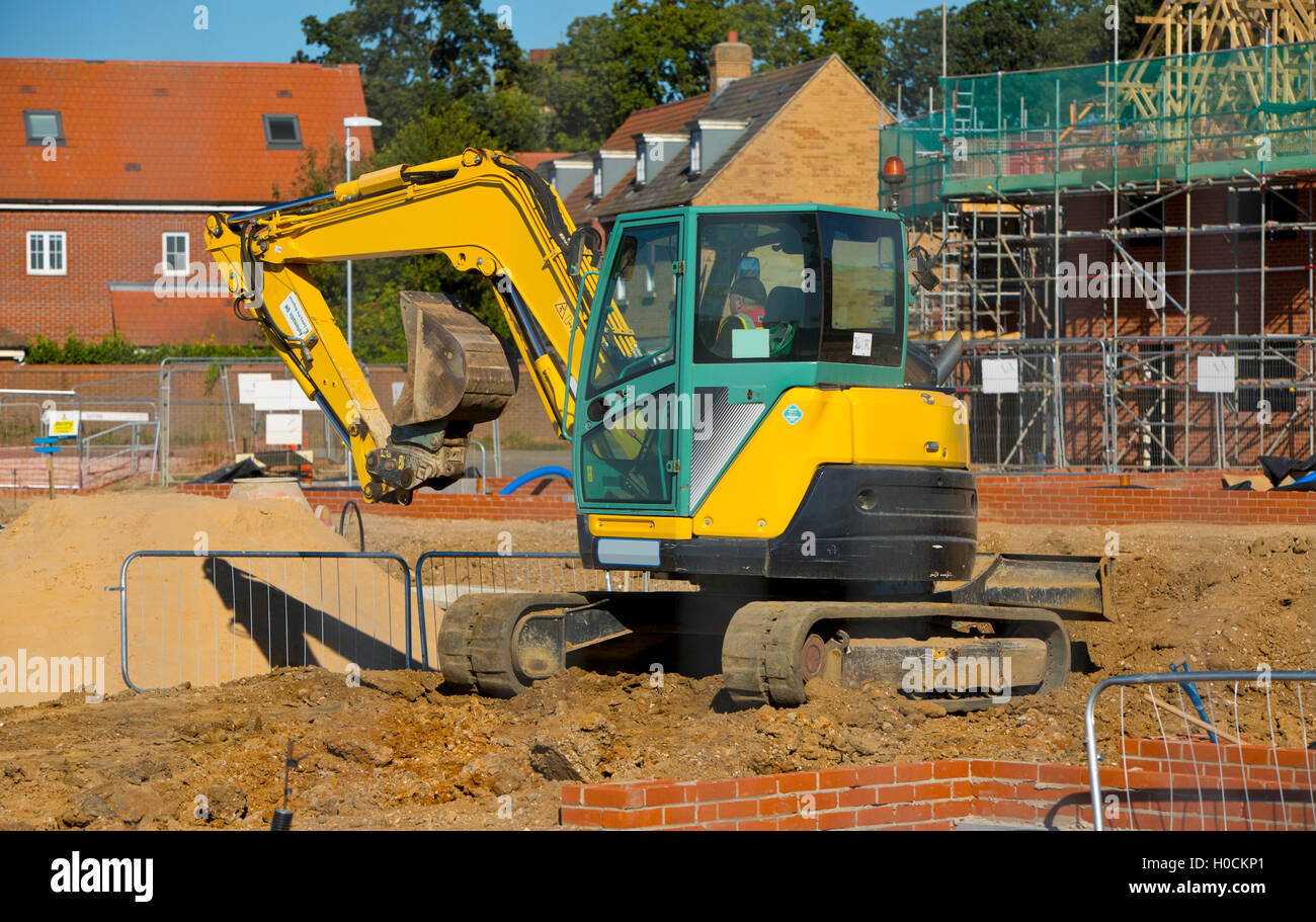 Construction excavator digger foundations hi-res stock photography and ...