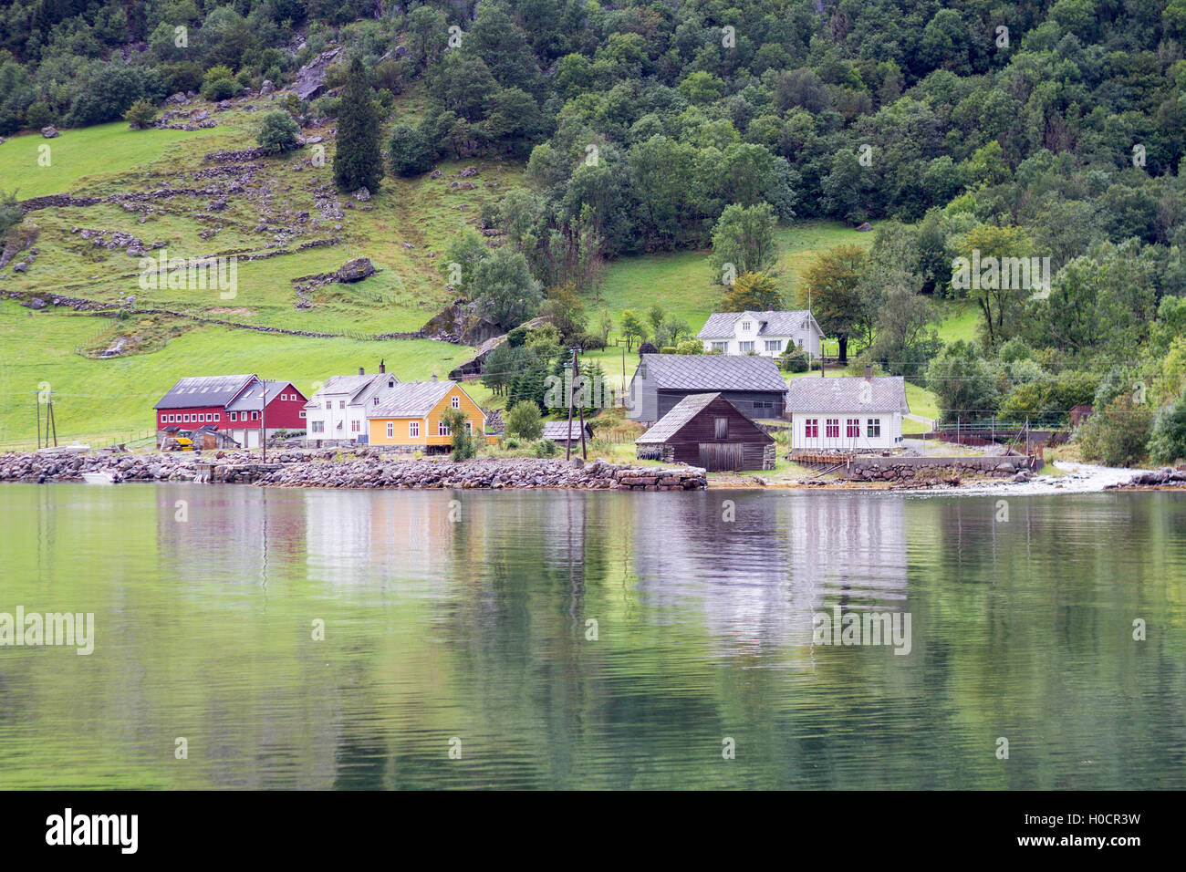 Hardanger fjord hi-res stock photography and images - Alamy