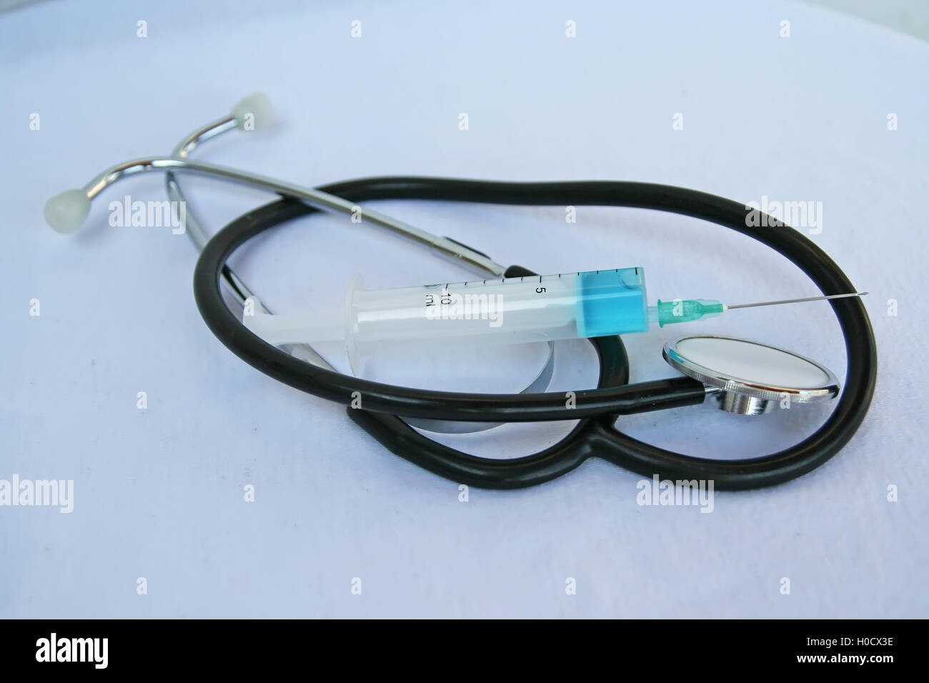 Medical tools. Medical Doctors tools. Medical stethoscope and syringe ...