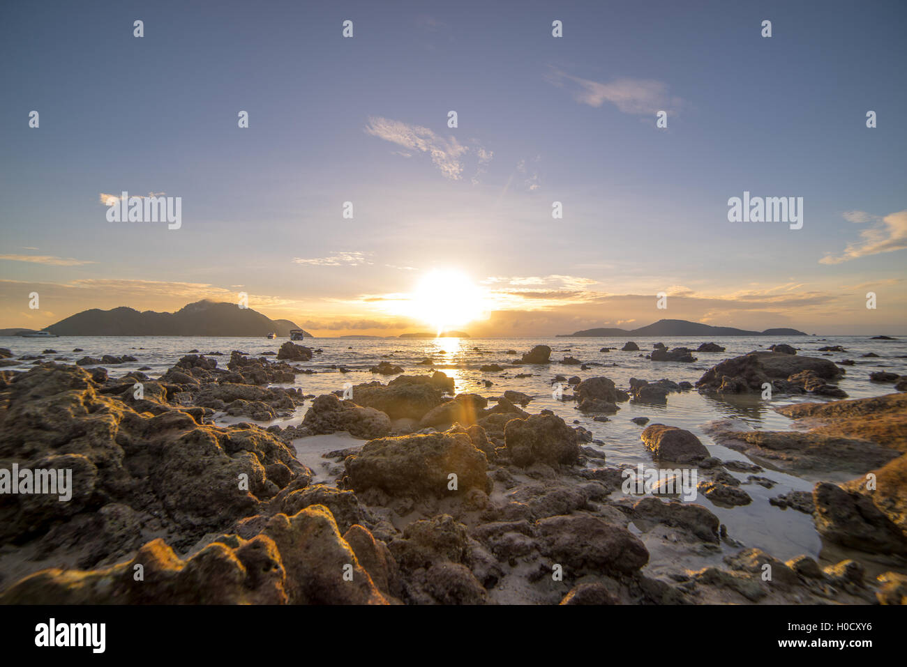 amazing Thai sunset at the beach Stock Photo - Alamy