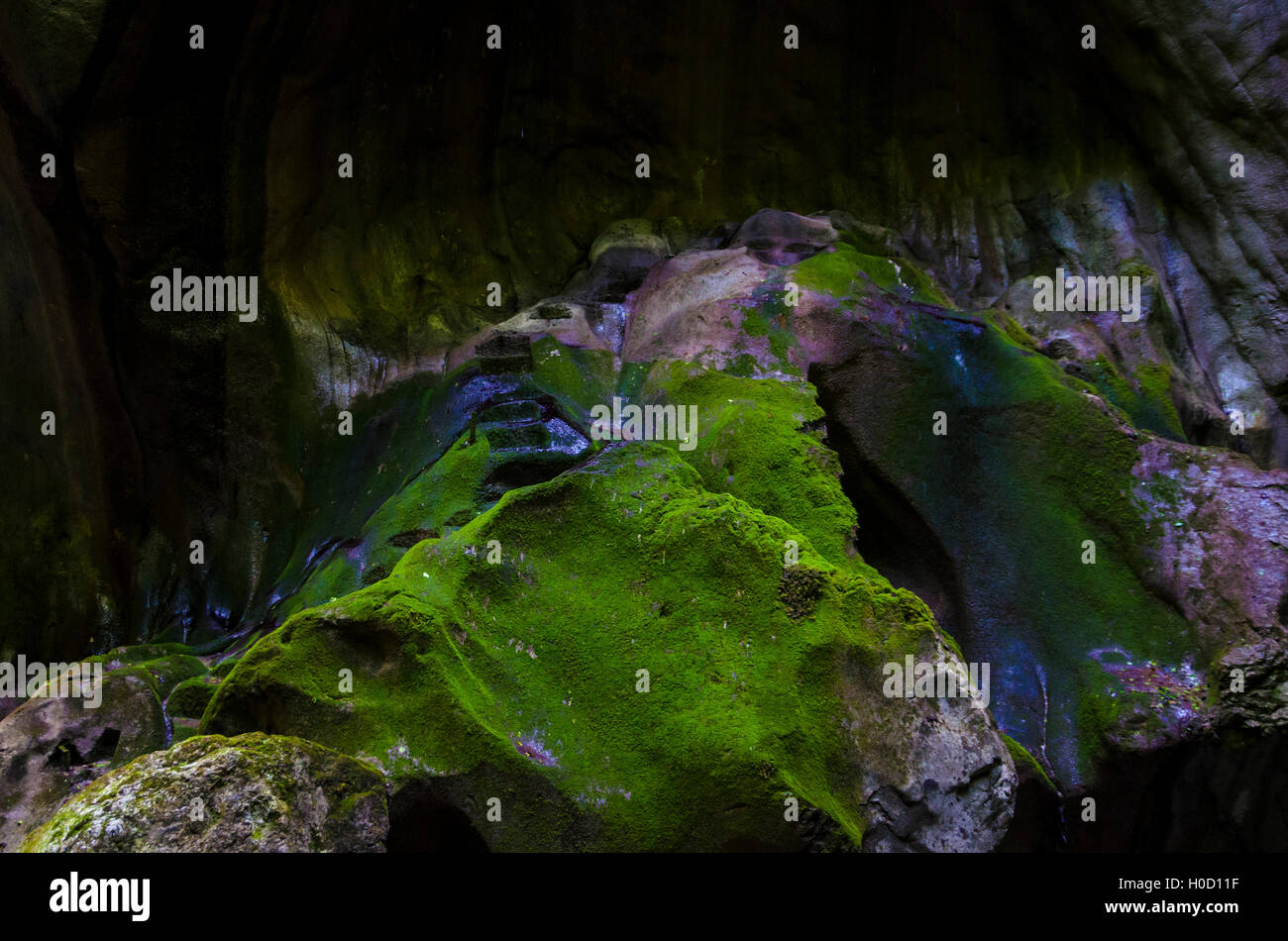 Devil bridge hi-res stock photography and images - Alamy