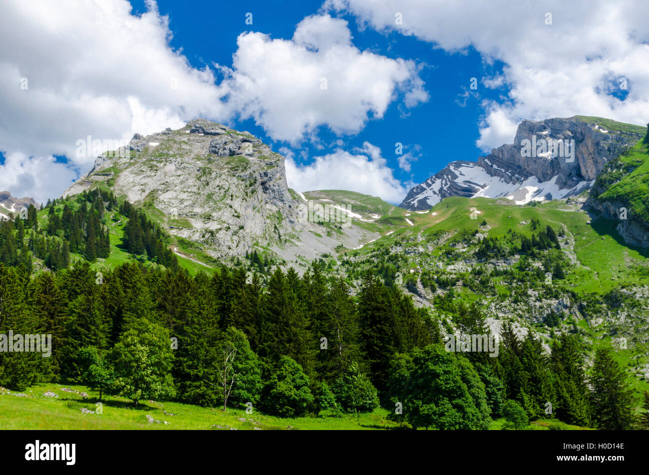 Clusaz hi-res stock photography and images - Alamy