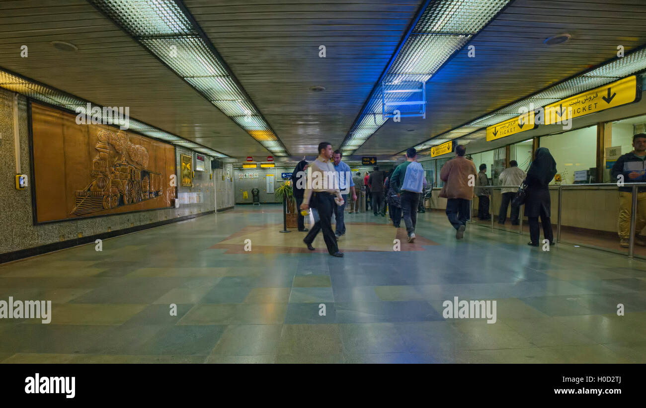 Gallery place metro hi-res stock photography and images - Alamy