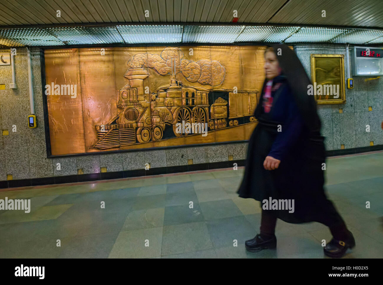 Gallery Place Metro Station Stock Photos & Gallery Place Metro Station ...