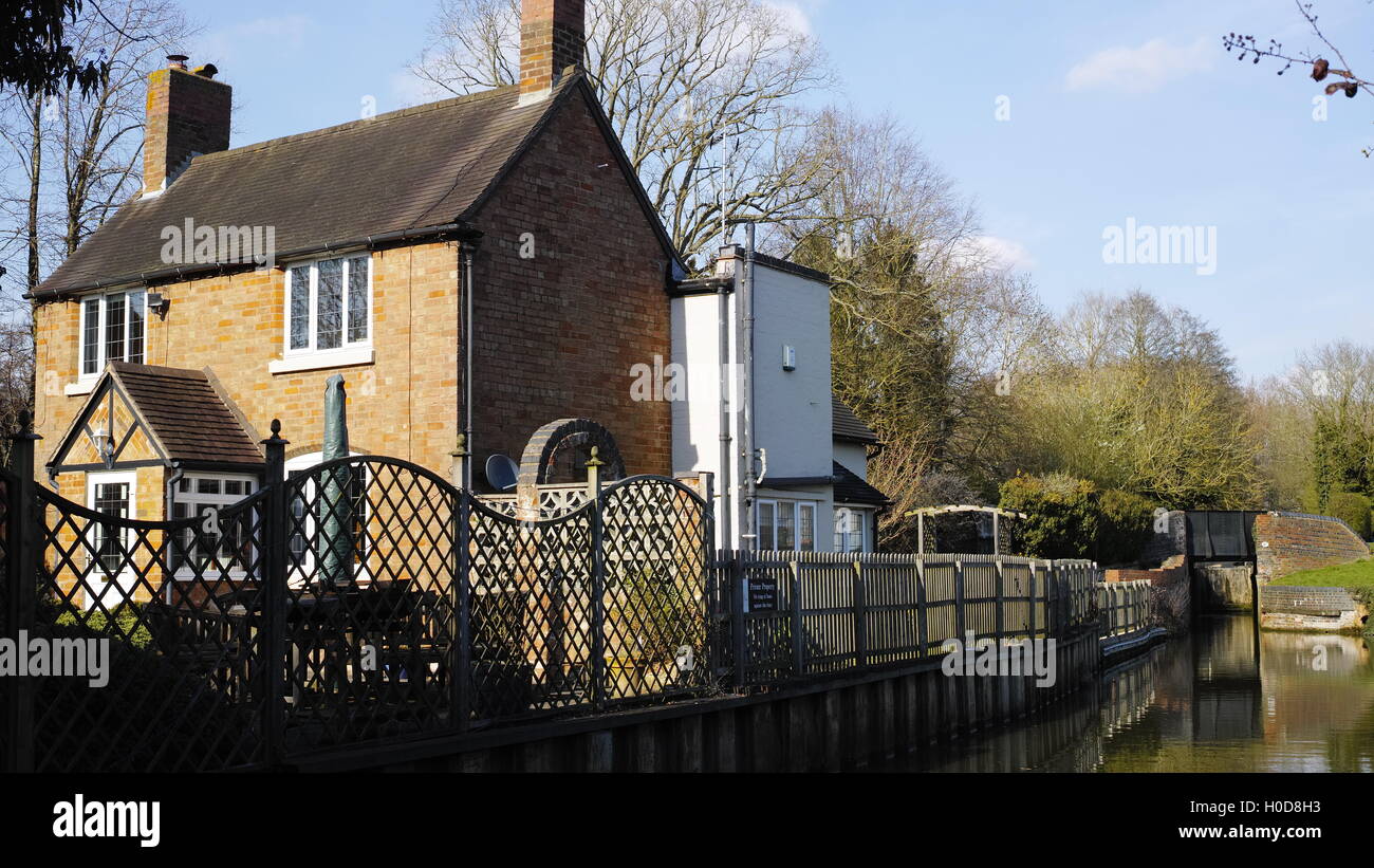 house, english, estate, houses, generic, residential, england, scene ...