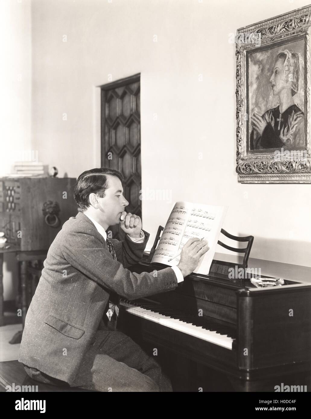 Young black composer hi-res stock photography and images - Alamy