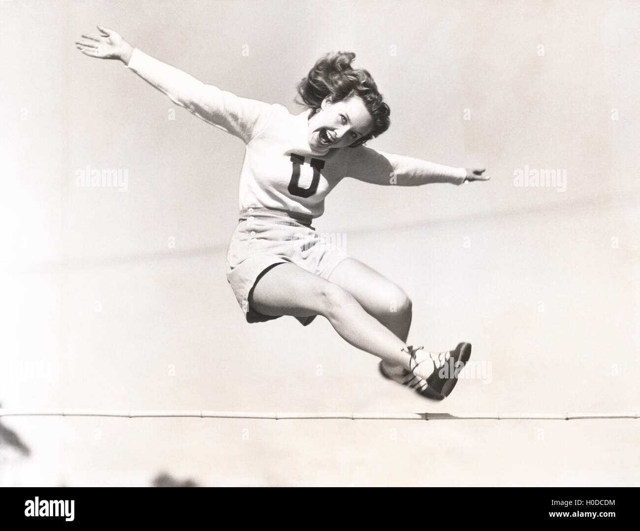 Old visuals woman hurdle hi-res stock photography and images - Alamy