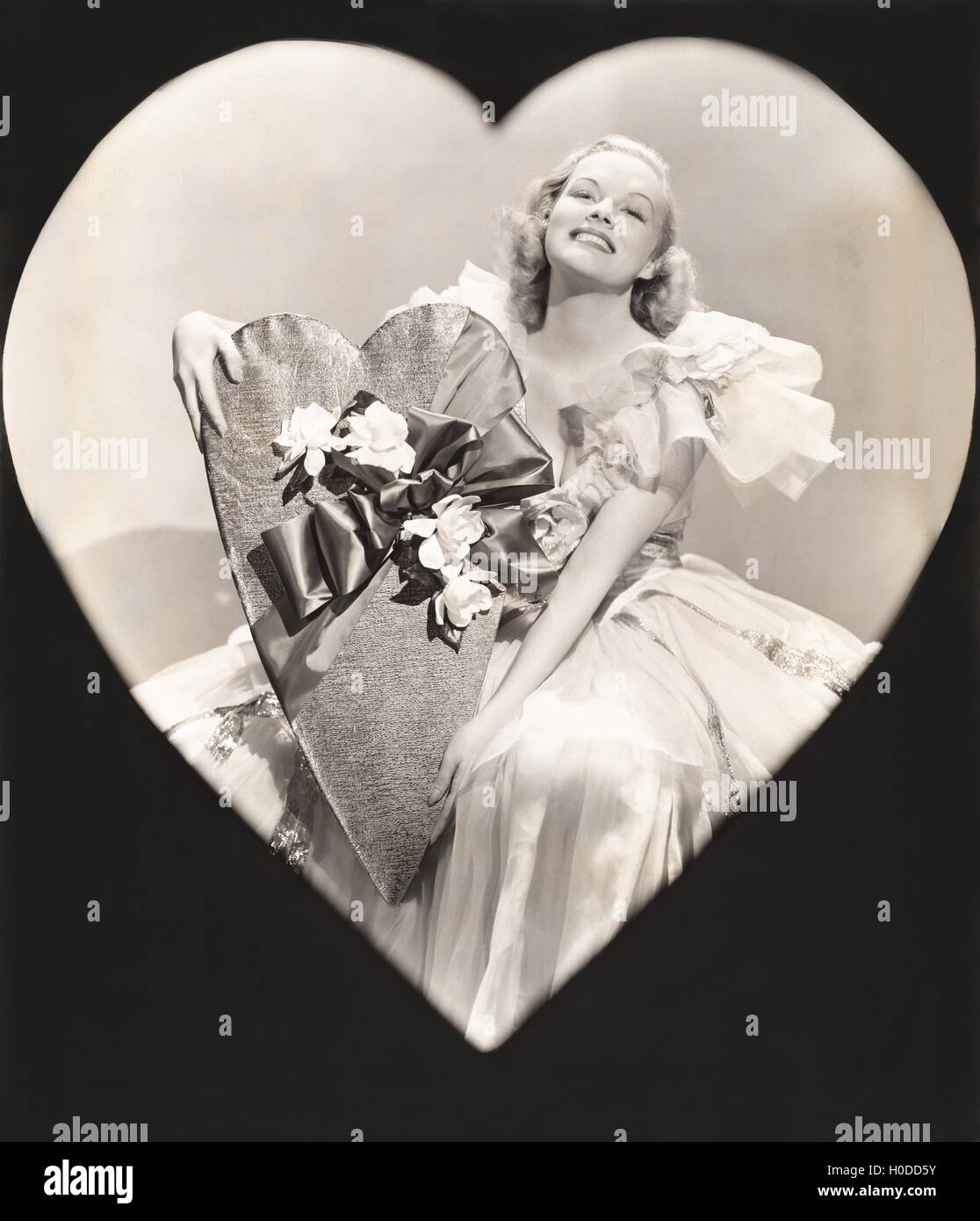 Box shaped camera hi-res stock photography and images - Alamy