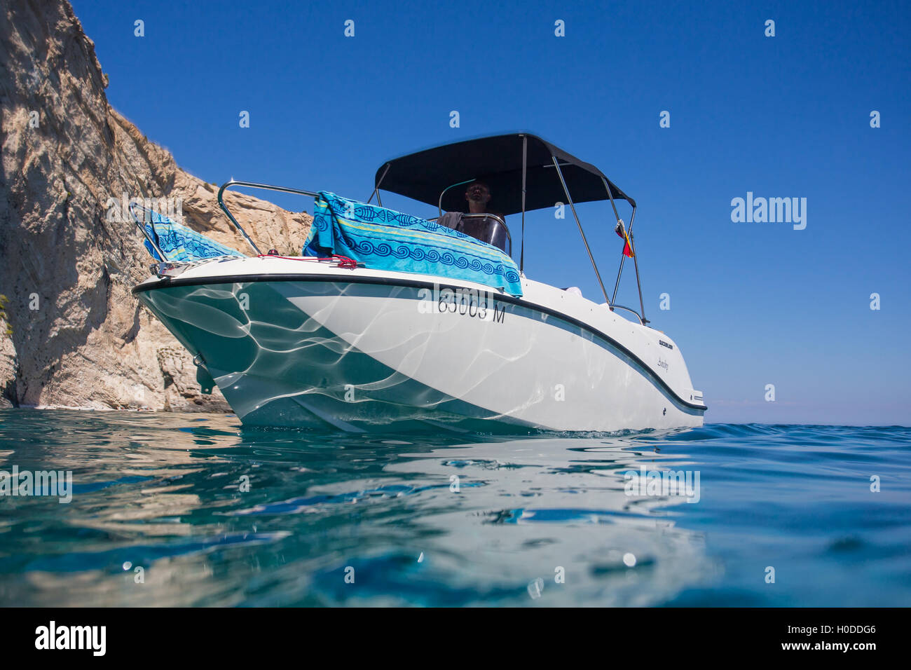 Quicksilver boat 555 Oden Deck at Zakynthos Stock Photo - Alamy