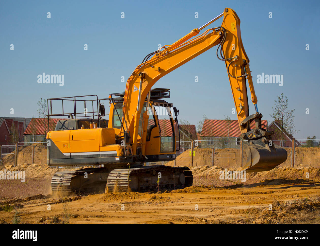 Construction excavator digger foundations hi-res stock photography and ...