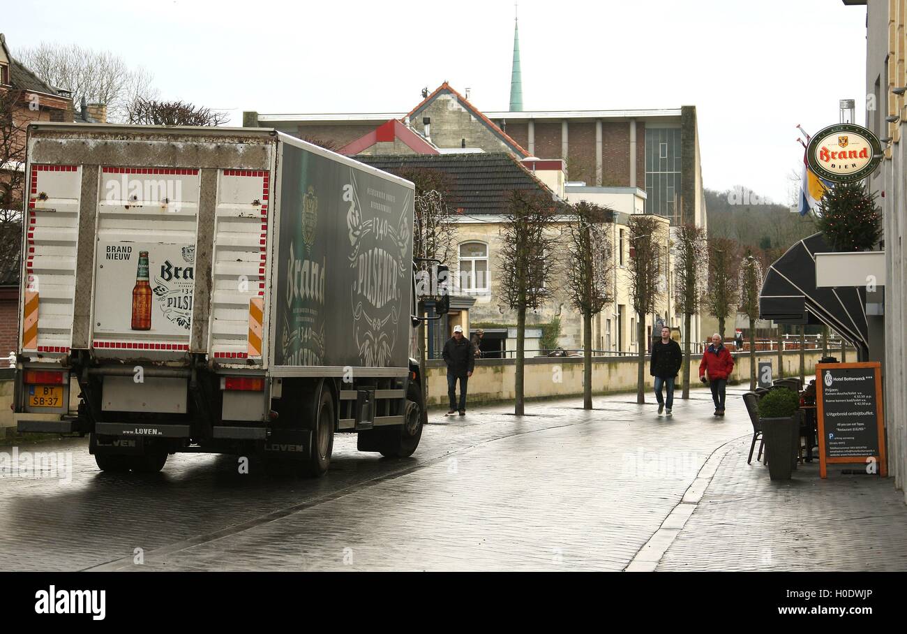 Beer supply truck hi-res stock photography and images - Alamy