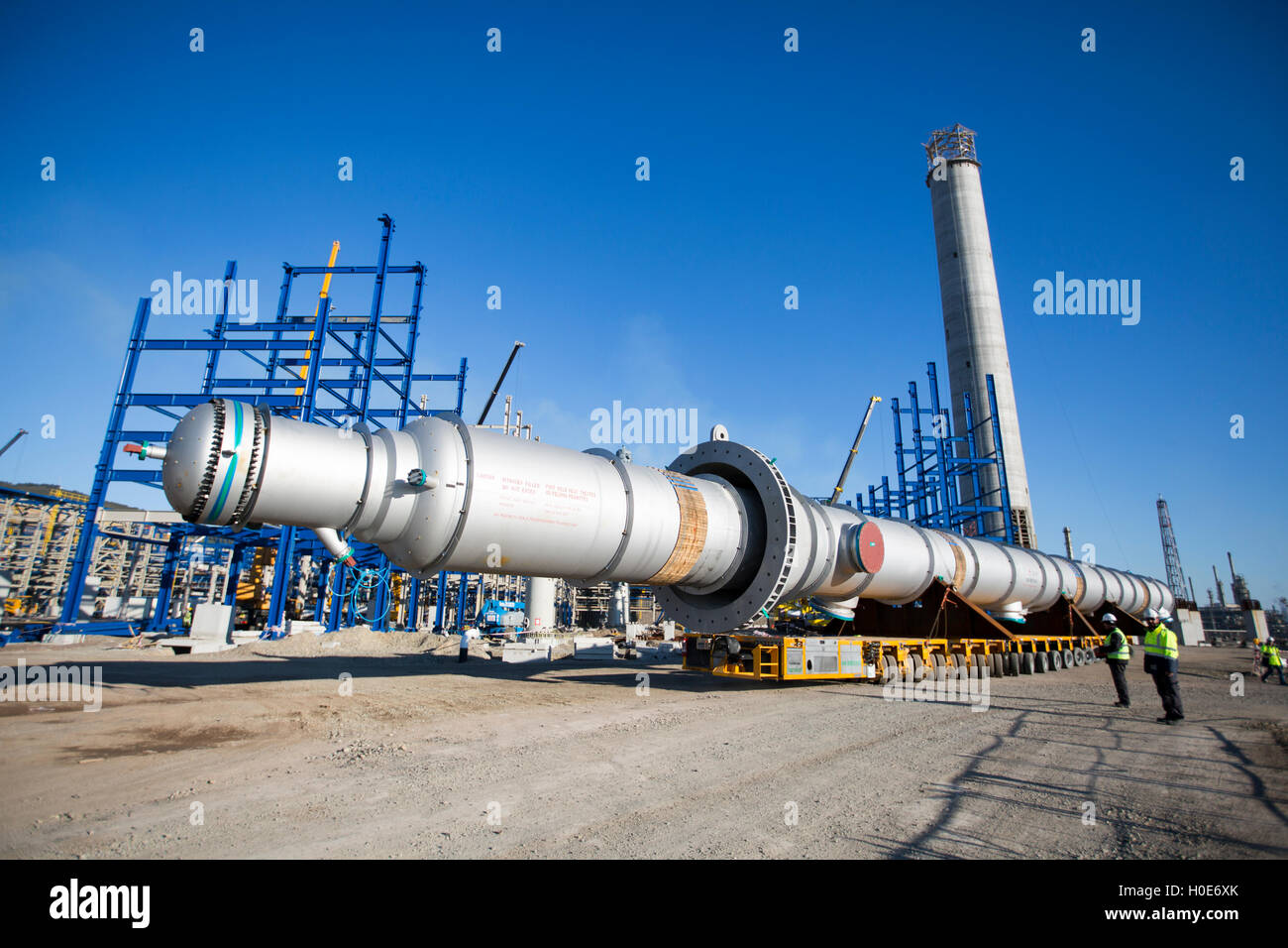 Refinery Construction Site Stock Photo - Alamy