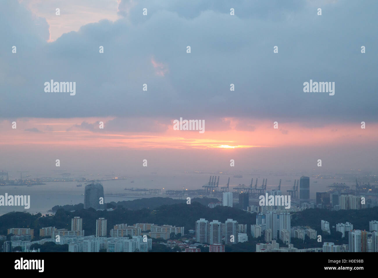 Singapore modern sunset hi-res stock photography and images - Alamy