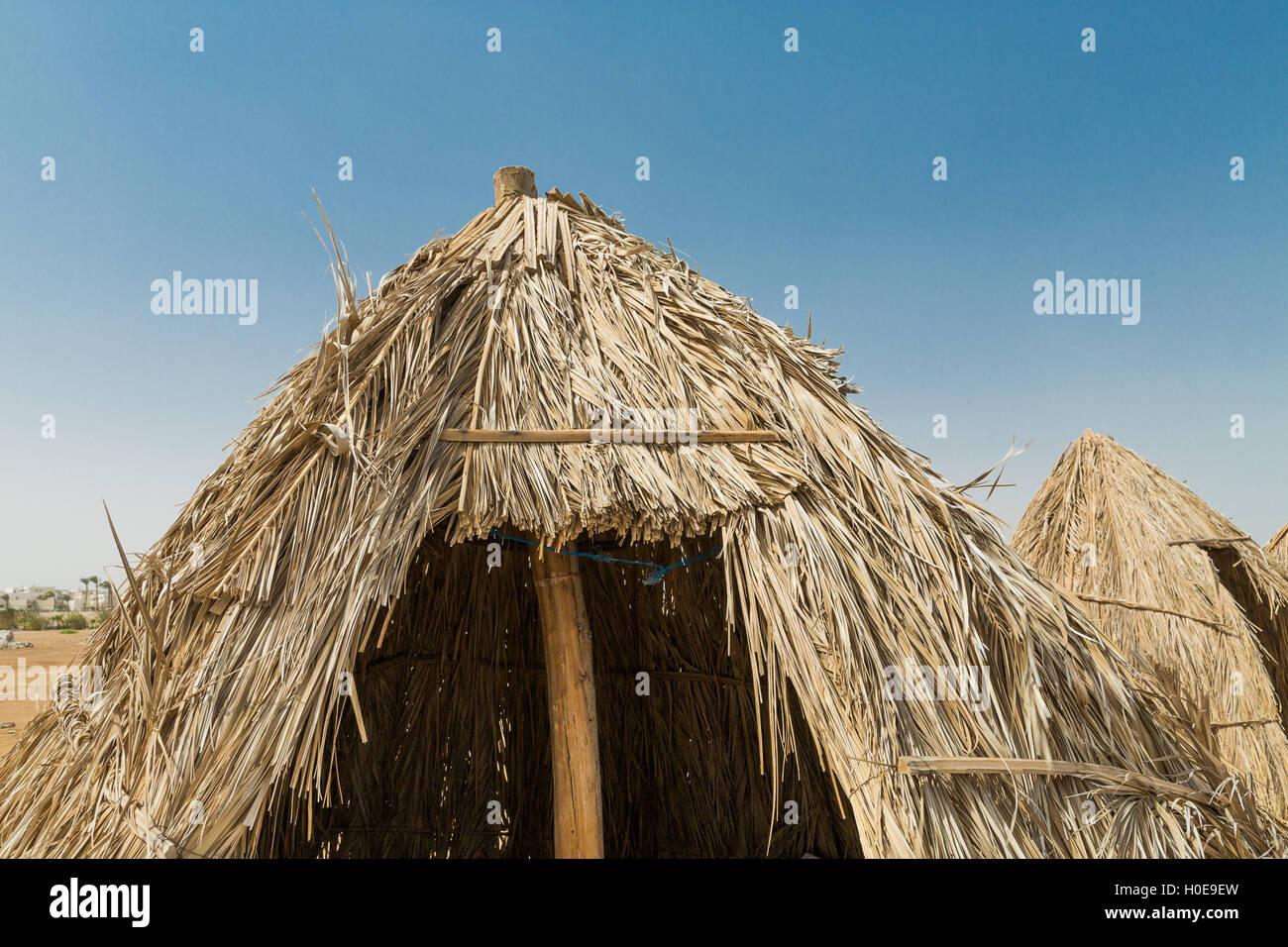 Wall pattern leaves hut hi-res stock photography and images - Alamy