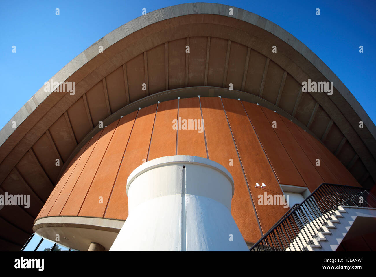 Berlin congress hall Stock Photo - Alamy