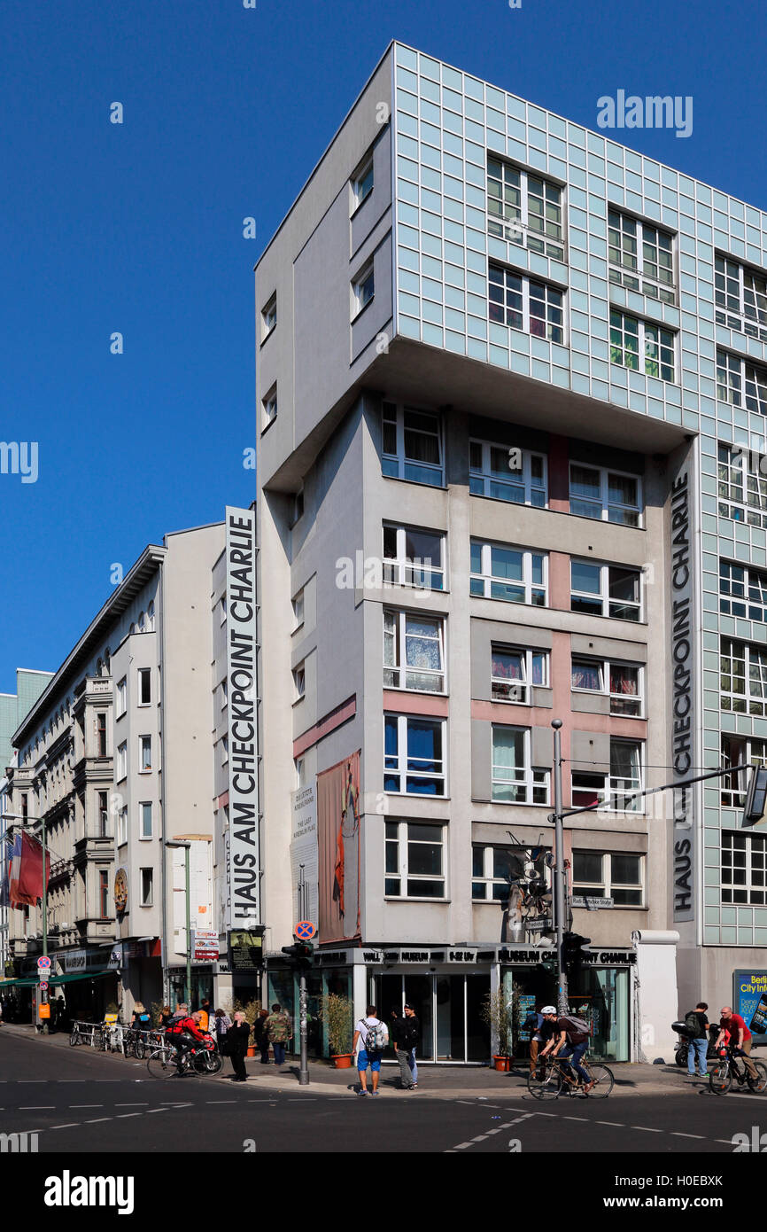 Museum Haus Am Checkpoint Charlie High Resolution Stock Photography and ...