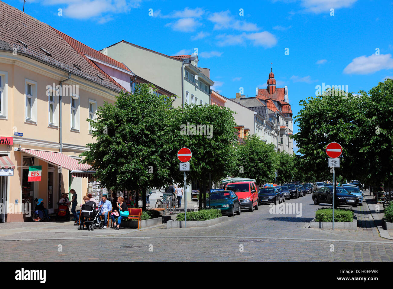 Karl marx str hi-res stock photography and images - Alamy