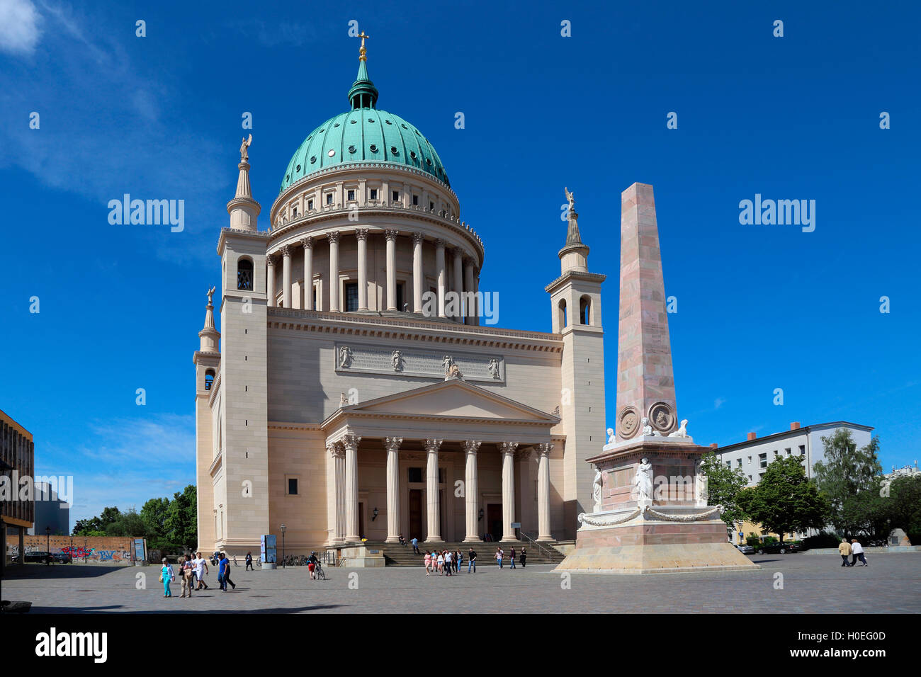 Obelisk old hi-res stock photography and images - Alamy