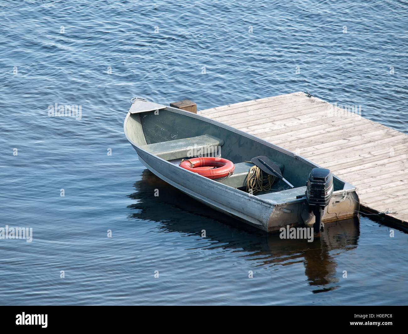 How to dock a boat hi-res stock photography and images - Alamy