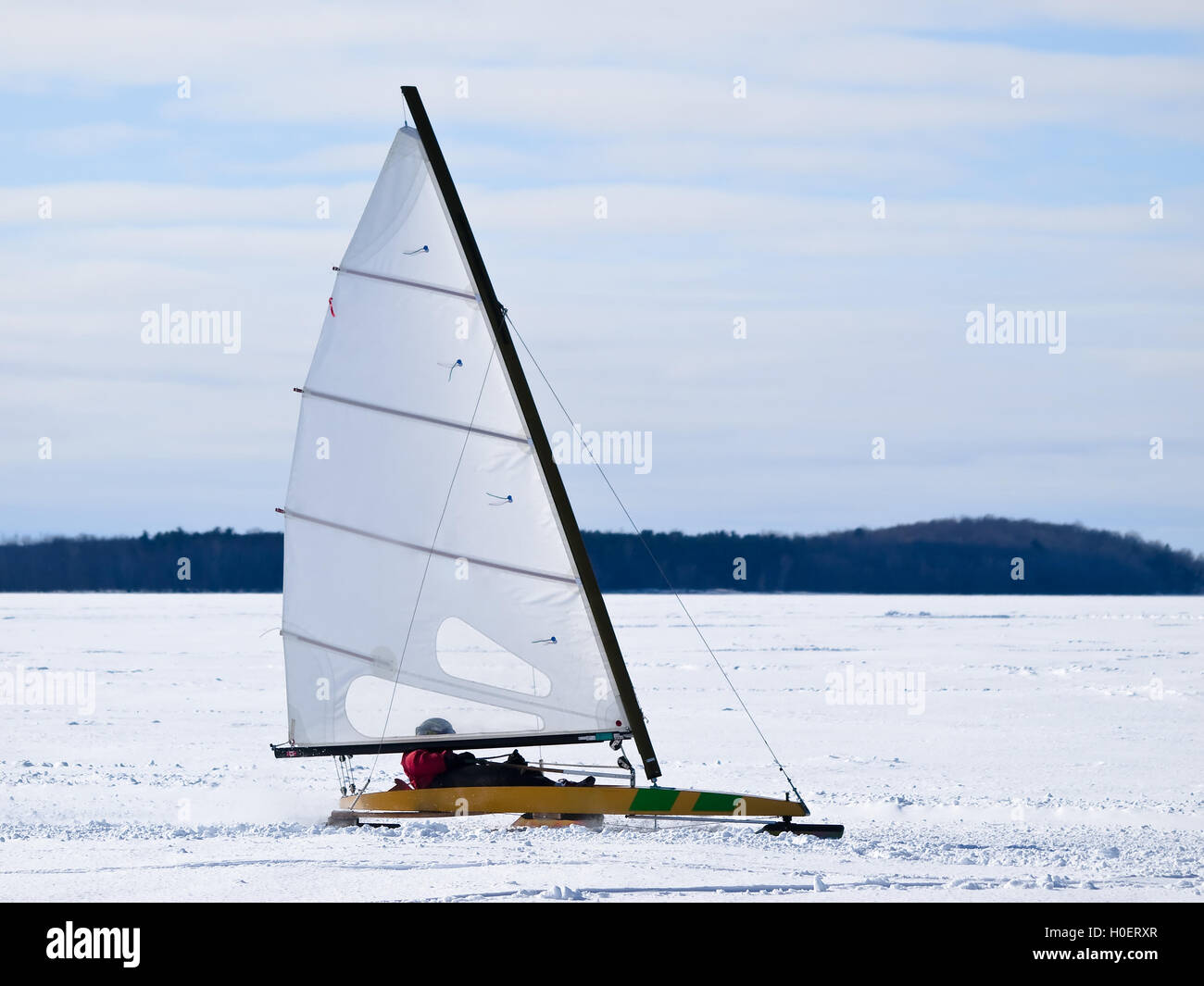 Ice boat race hi-res stock photography and images - Alamy