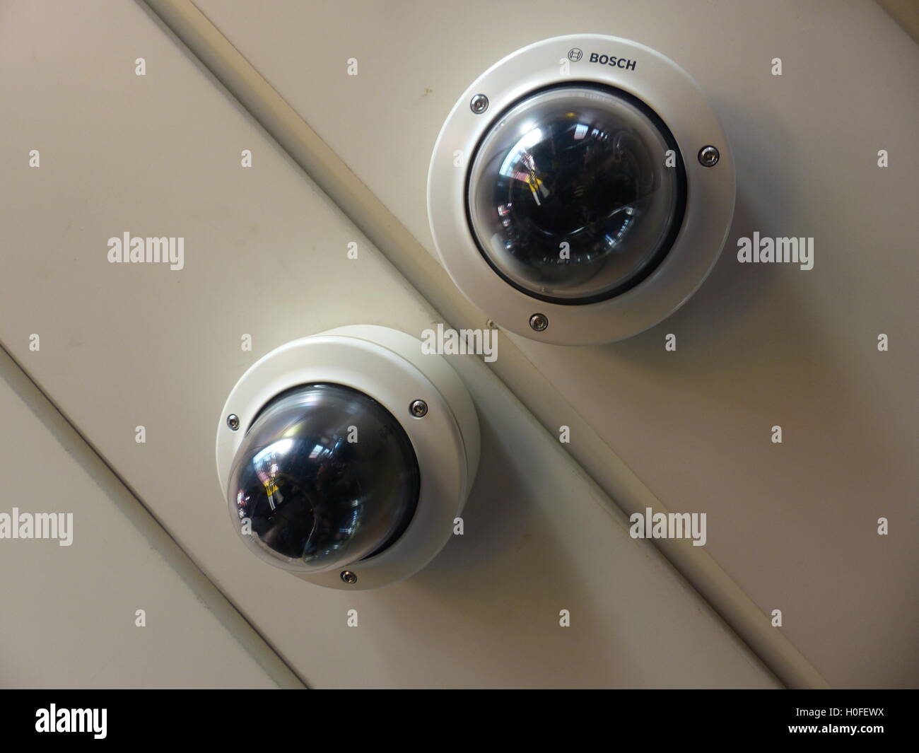 Big cameras hi-res stock photography and images - Alamy