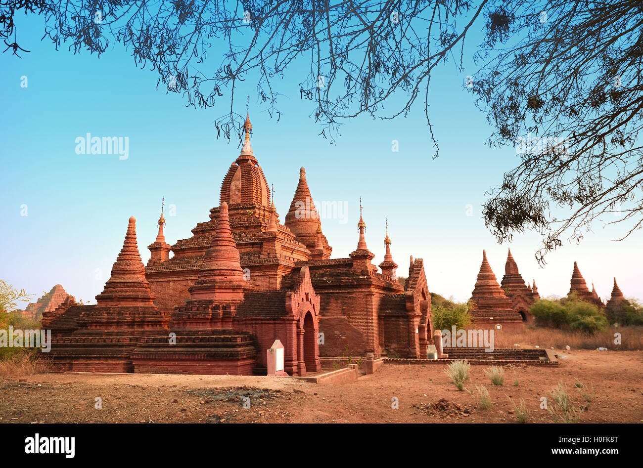 Hteik hi-res stock photography and images - Alamy