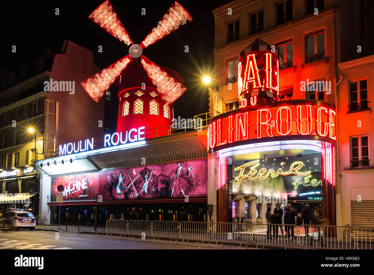 Moulin Rouge Paris High Resolution Stock Photography and Images - Alamy