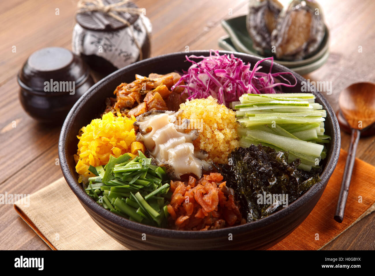 Bibimbap seaweed hi-res stock photography and images - Alamy