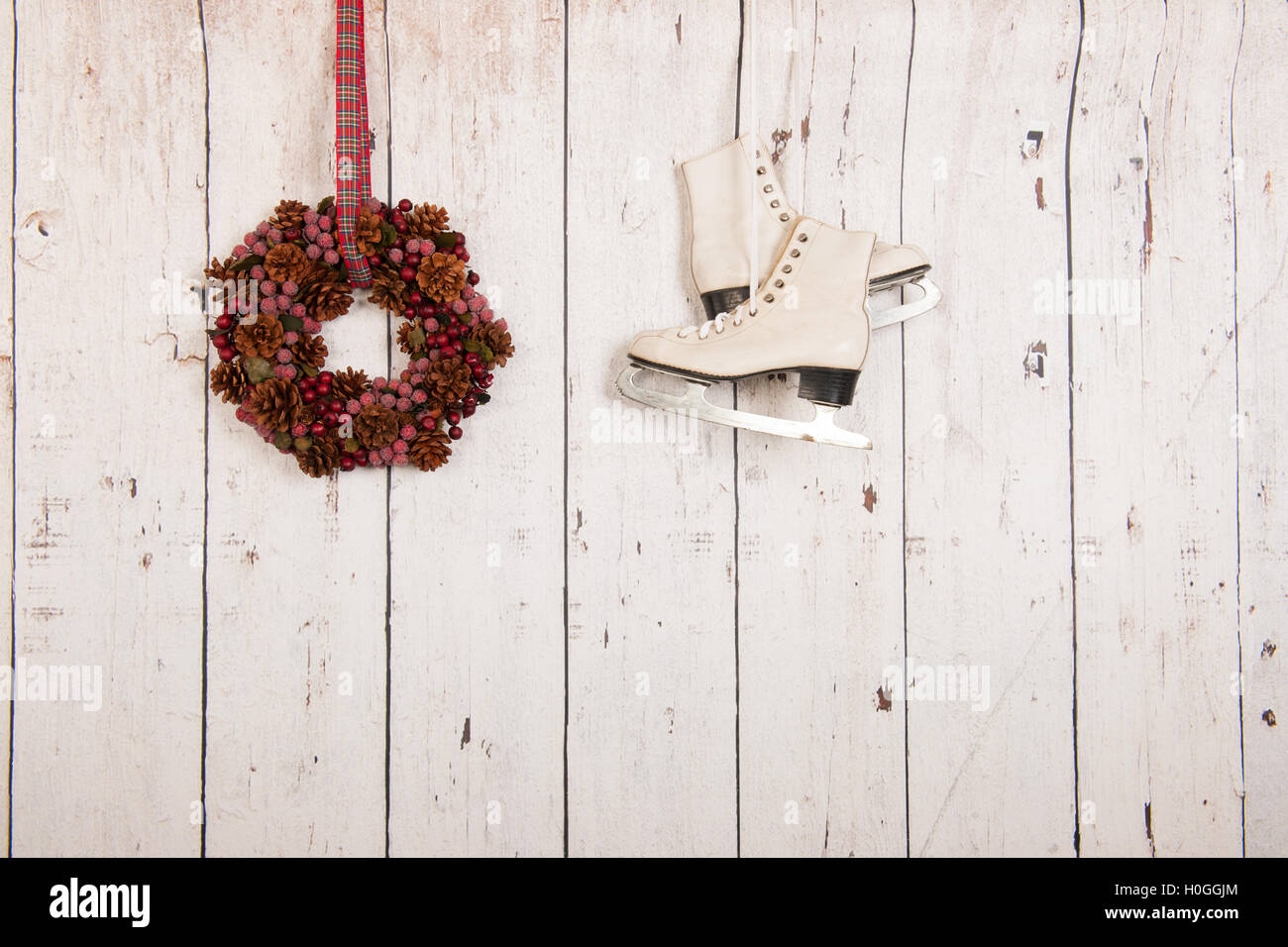 Christmas wreath ice skates hi-res stock photography and images - Alamy