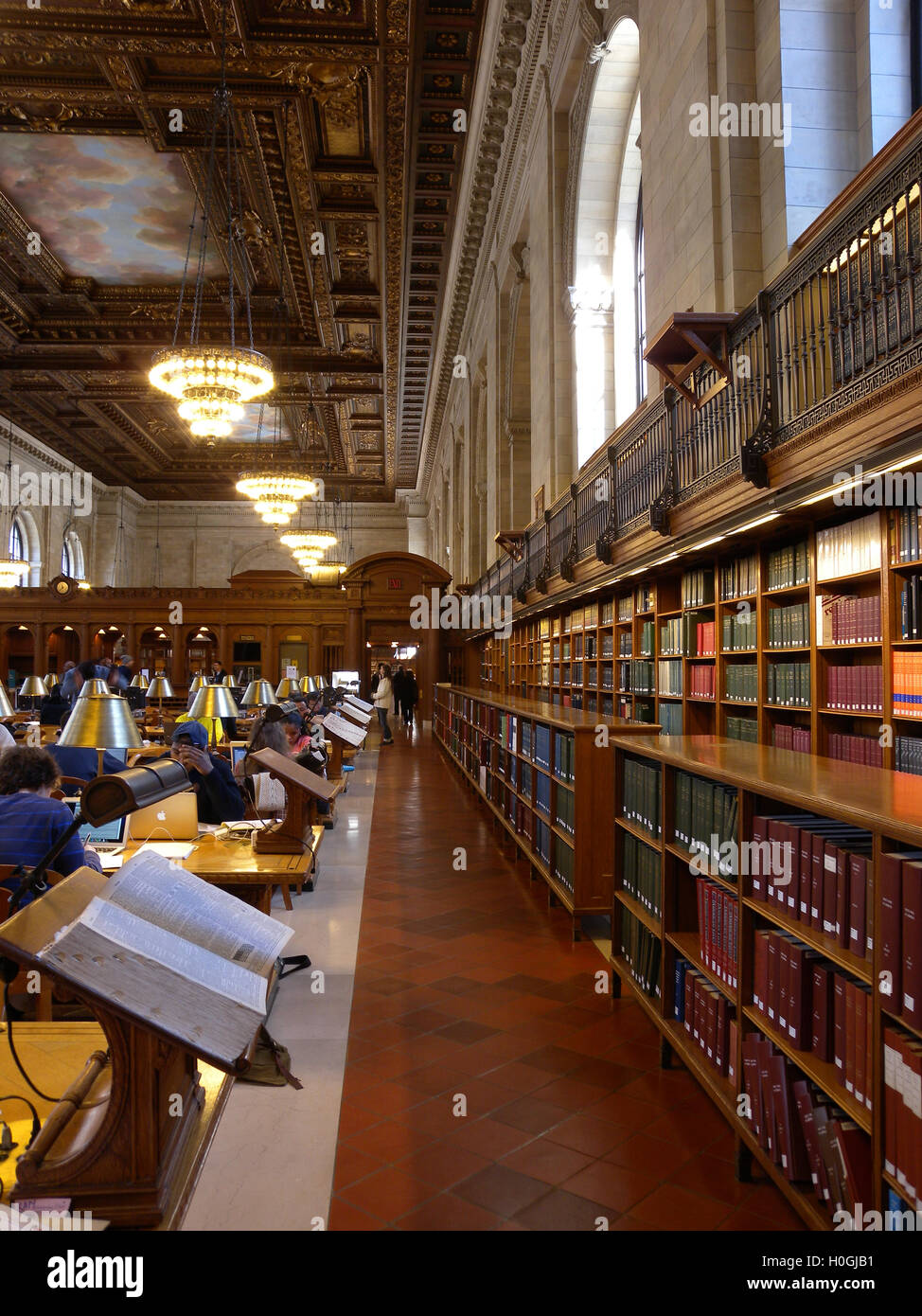 Interior new york library hi-res stock photography and images - Alamy