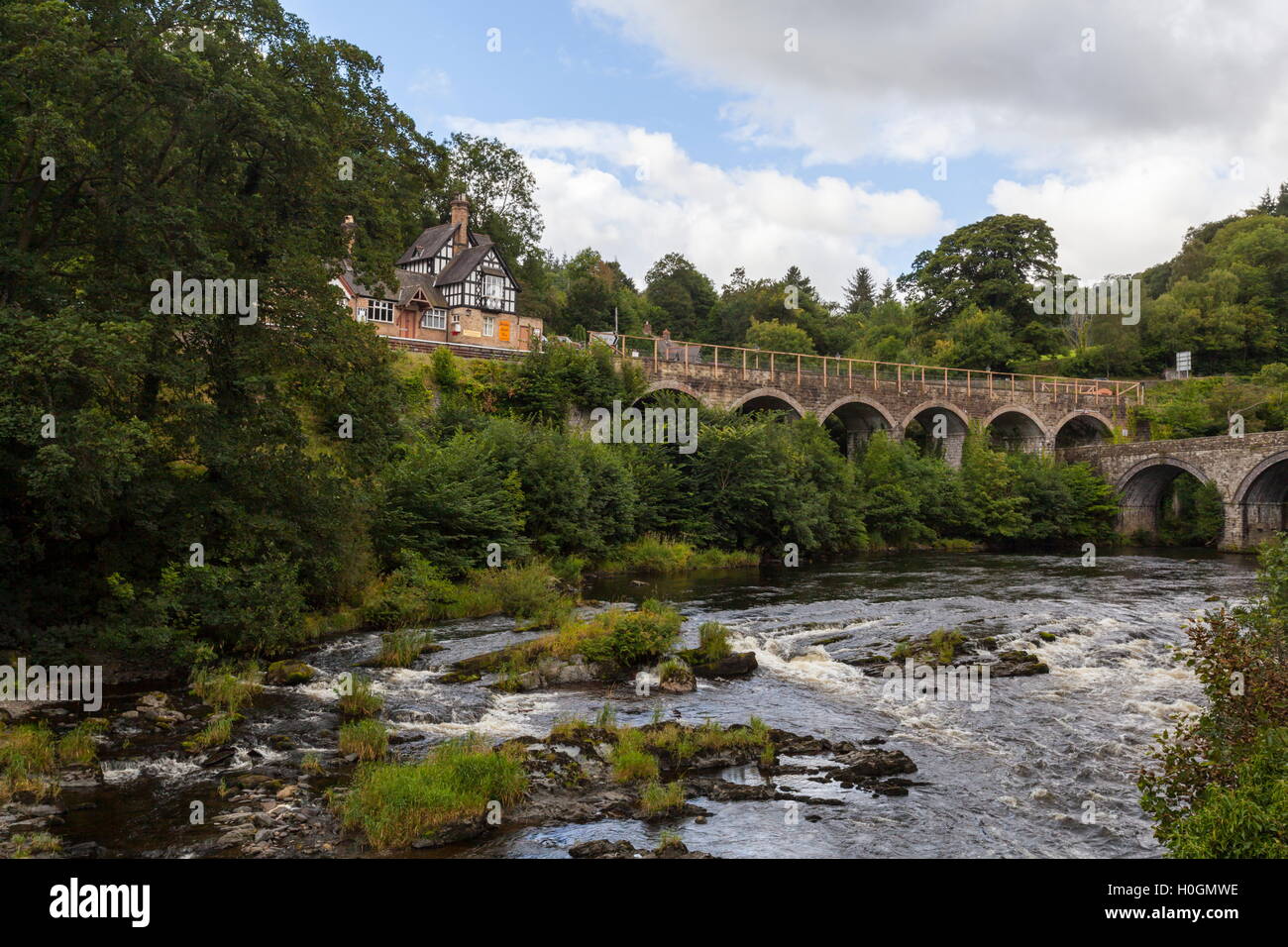 Berwyn Station on the Llangollen heritage railway and the river Dee ...