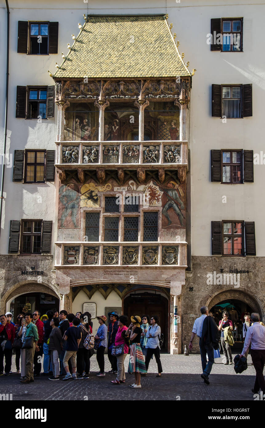 The oriel is decorated in sculpted reliefs mural paintings, and eight ...