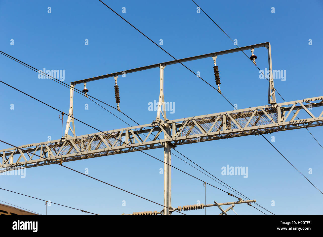 Train cable hi-res stock photography and images - Alamy